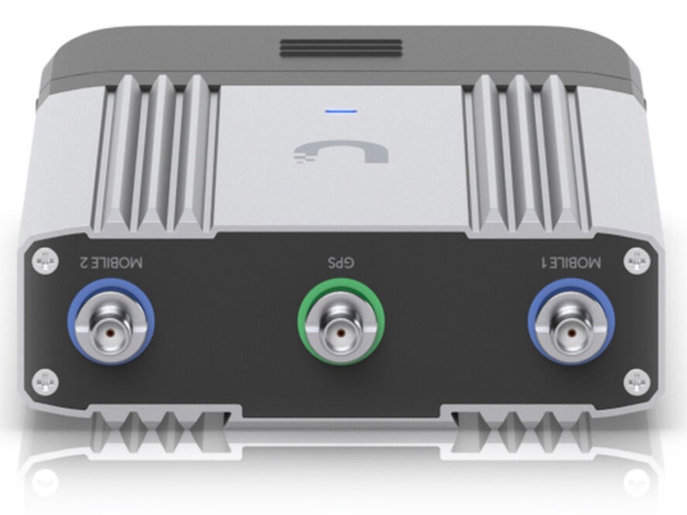 Ubiquiti UMR-Industrial LTE Cat 4 Indoor/Outdoor Mobile Router ...