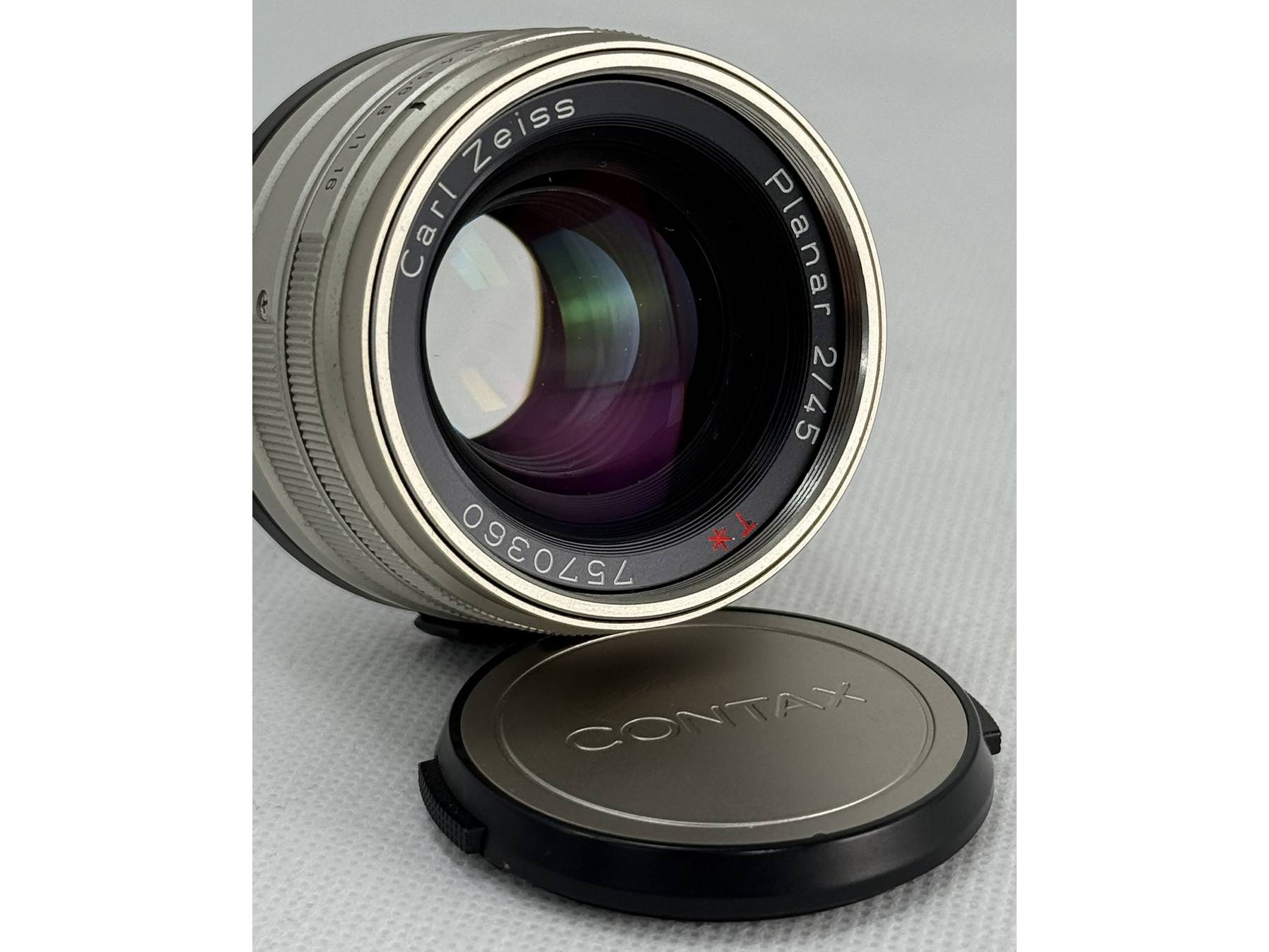 Contax G2 Camera + 45mm Lens + Contax Metal Cap, Metal Hood, Filter ...