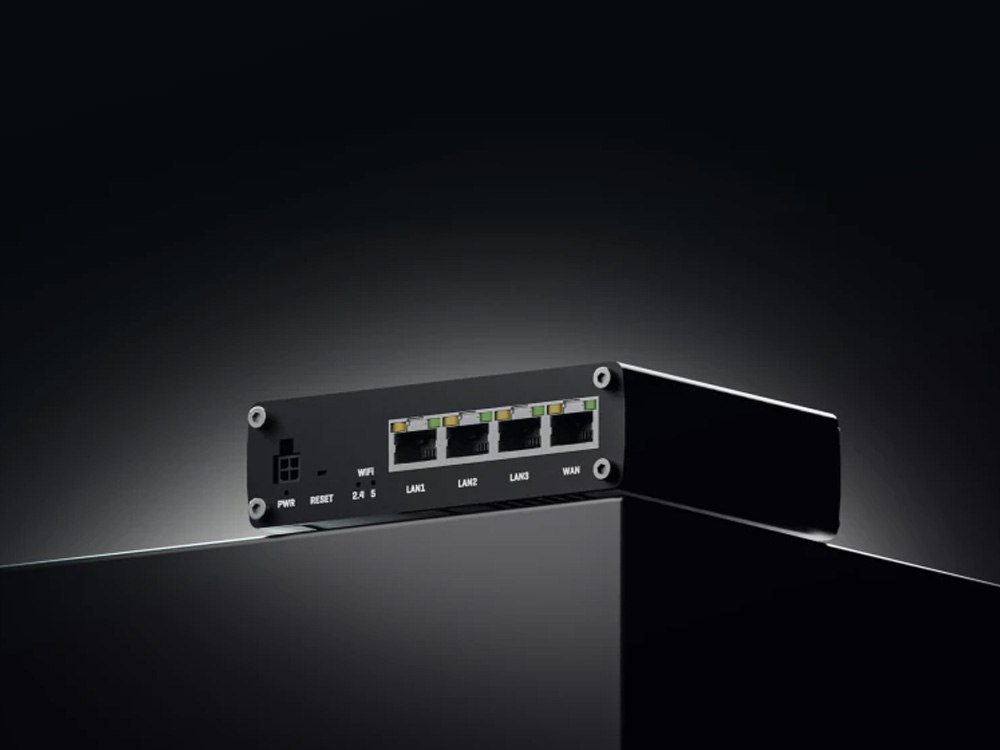 Teltonika RUTX10 Professional Ethernet Router [RUTX10000400]