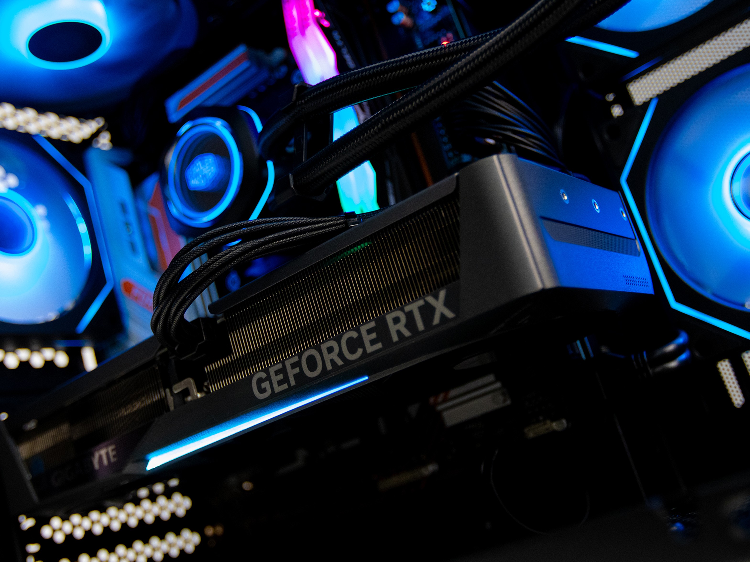 Centre Com Master Ryzen 5 7500X3D RTX 5070 Gaming PC with Windows 11 ...